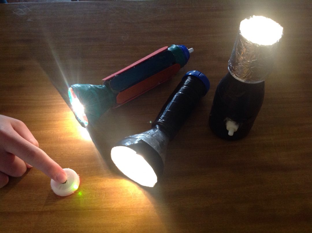 Proyectos de 3ºESO: «Linternas: lleva La Luz!» | Colegio Escolapias ...